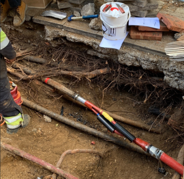 Replacing an Aging Infrastructure – an update on the HV cable ...